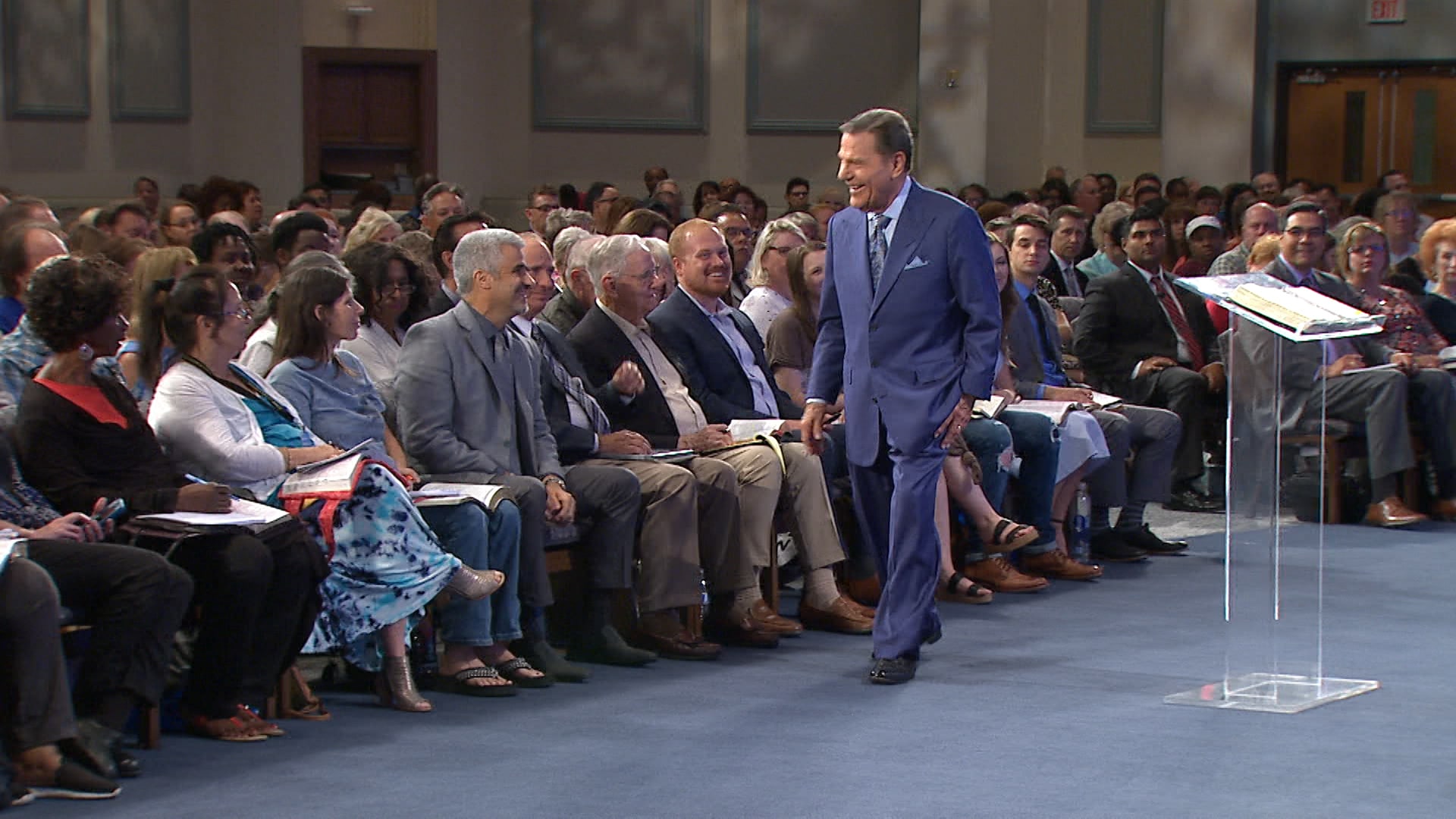 KENNETH COPELAND & YOU ON THE MOUNTAIN | Friday Evening - Eagle ...